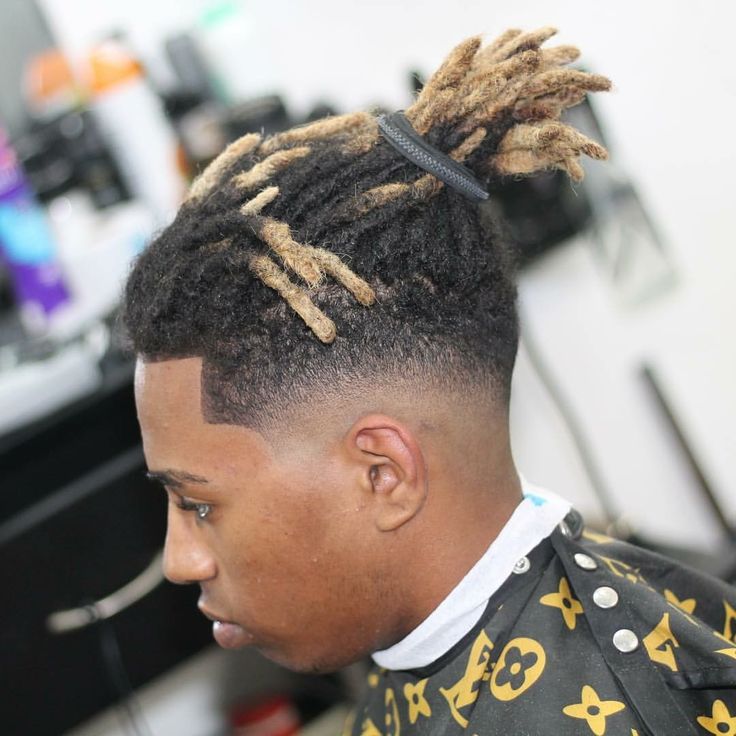Dreads With Fade Styling Guide + 12 Locs Styles Inspiration